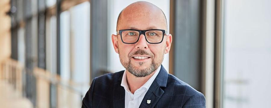 Mit langem Atem an die Spitze | KOMMUNAL